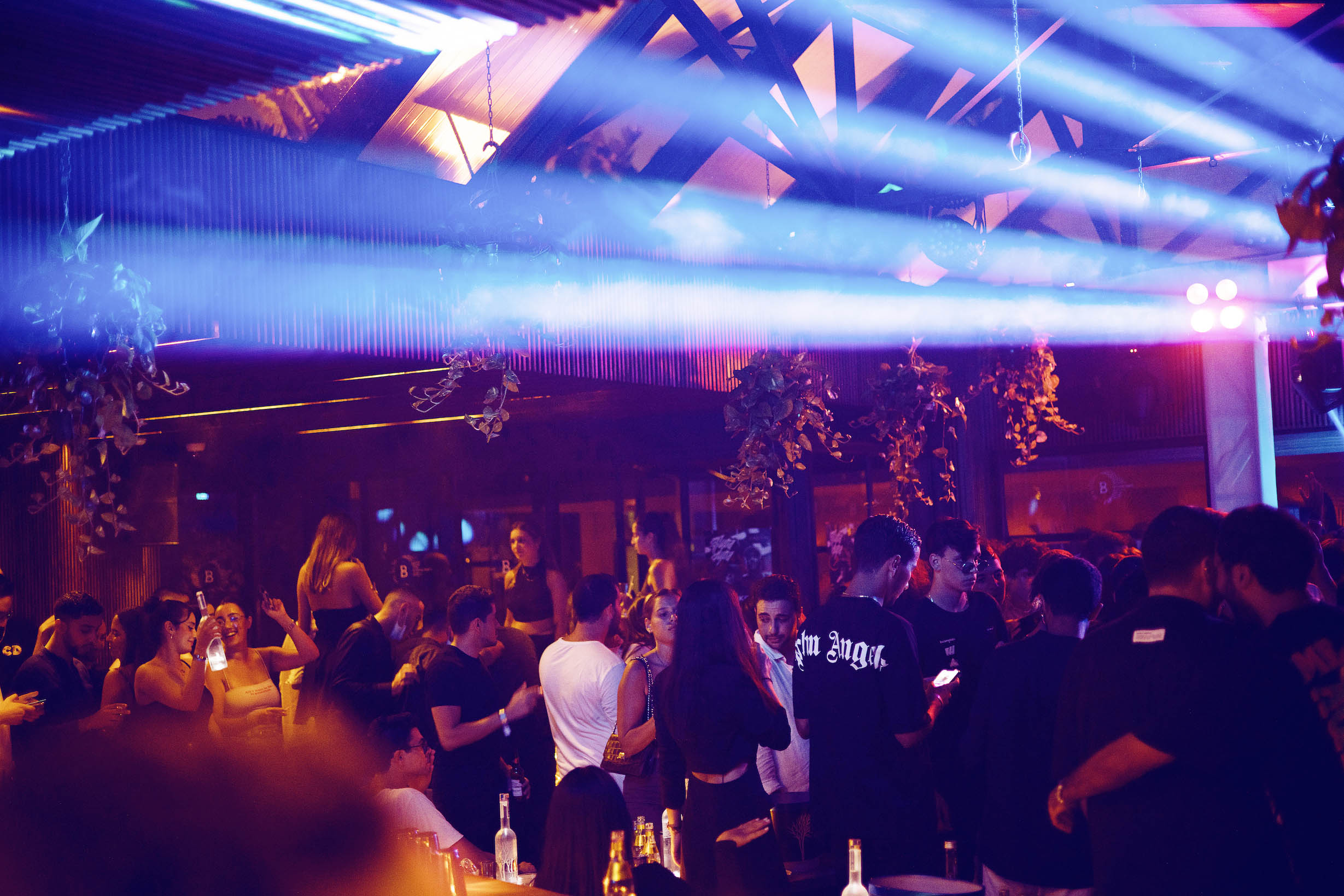 Bar Lounge CABESTAN Bar Lounge CABESTAN